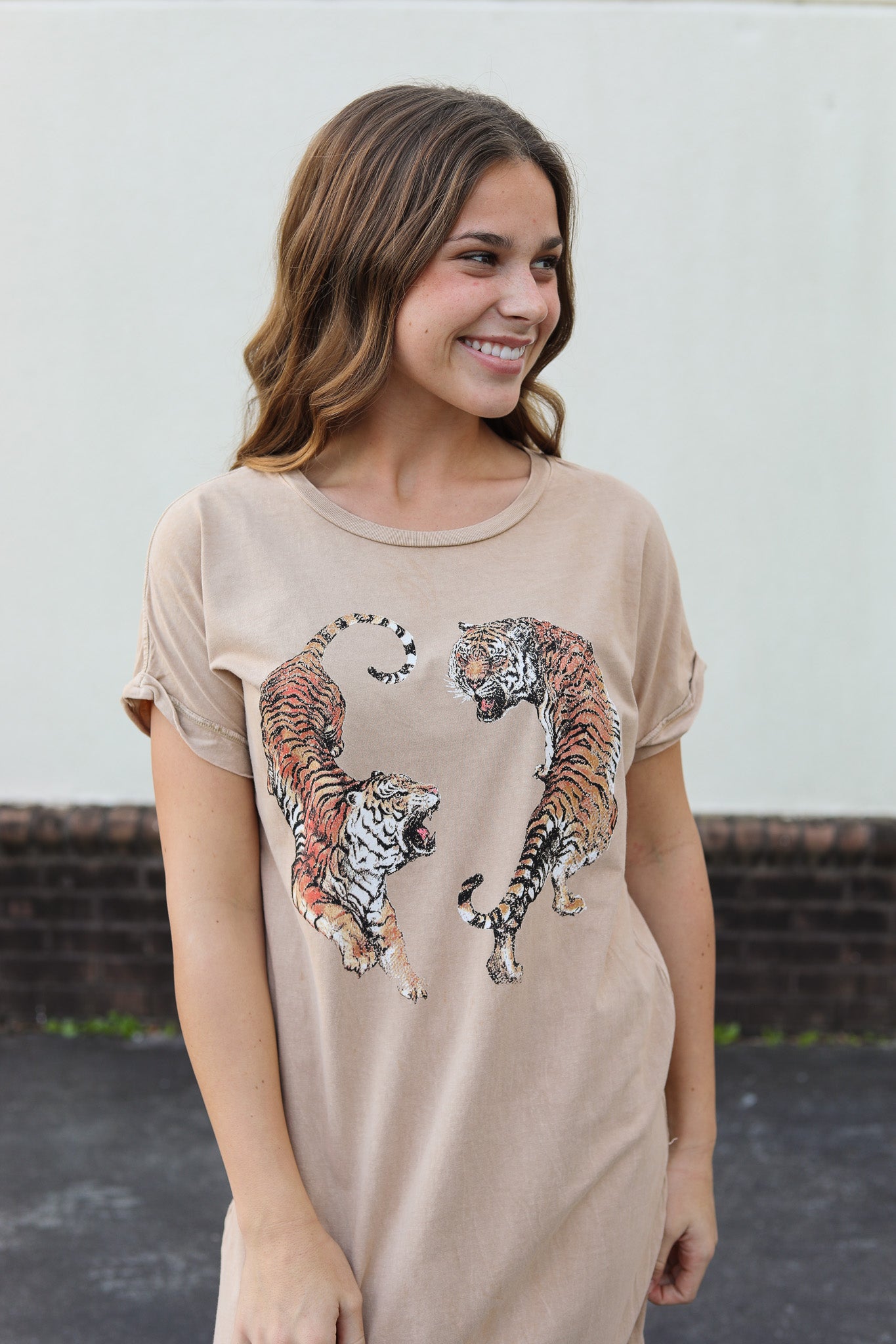 Two Tiger Tee Dress – ARINAE