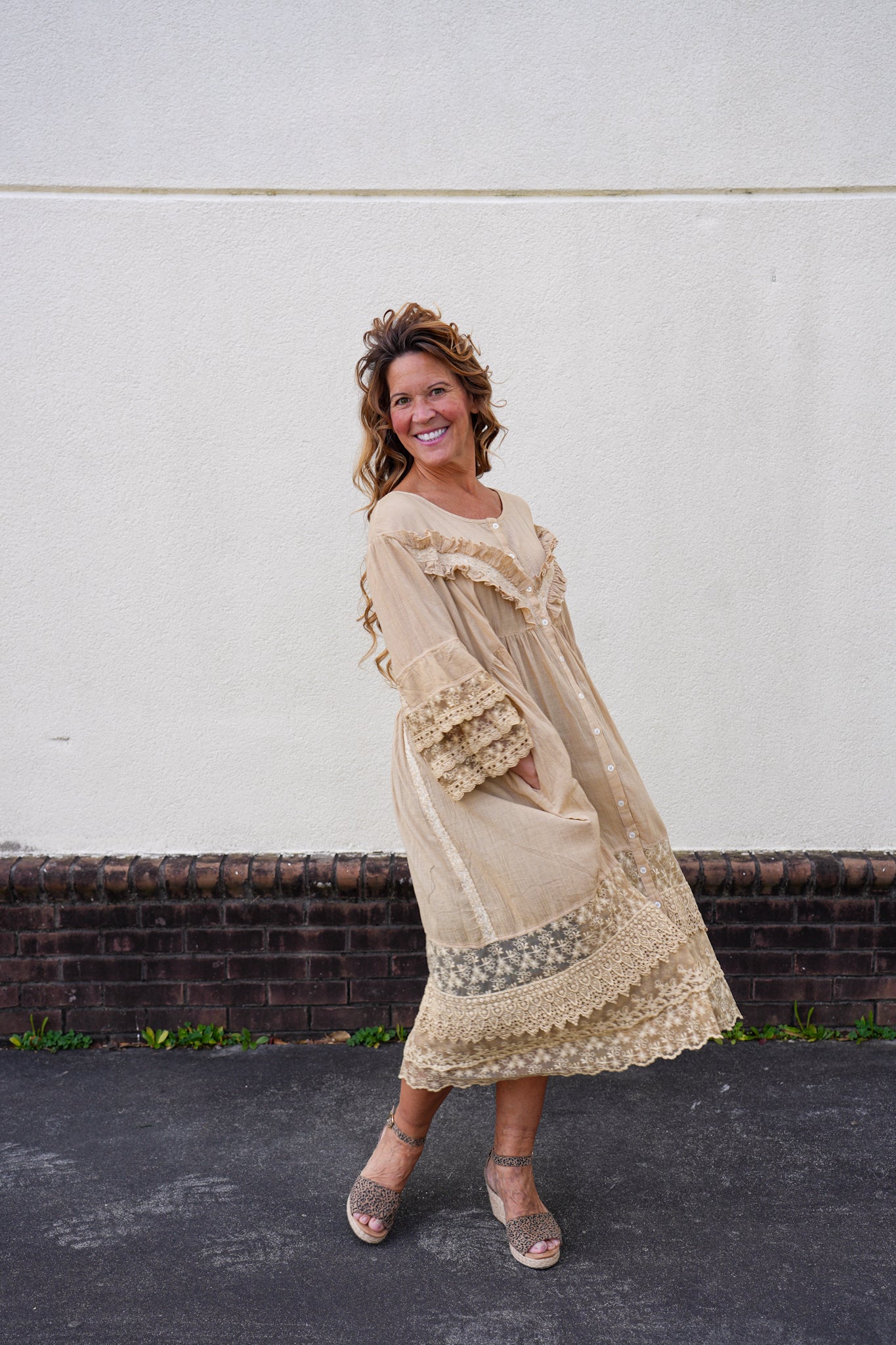 Candlelight Lace Duster Dress – ARINAE